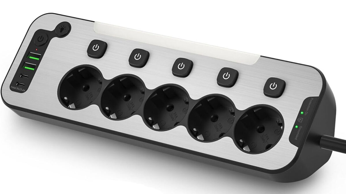 Chollo Super regleta de 5 enchufes con luz LED, 2 puertos USB-A y 2 USB ...